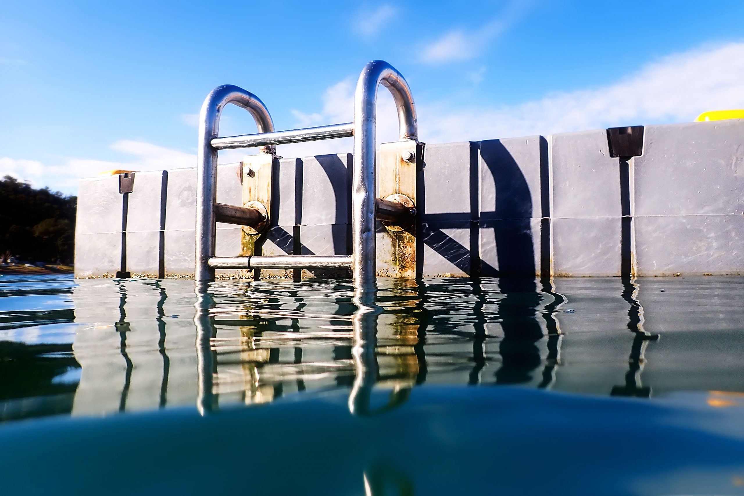 Bay of Islands Swimming Pontoon - ... from a Small City