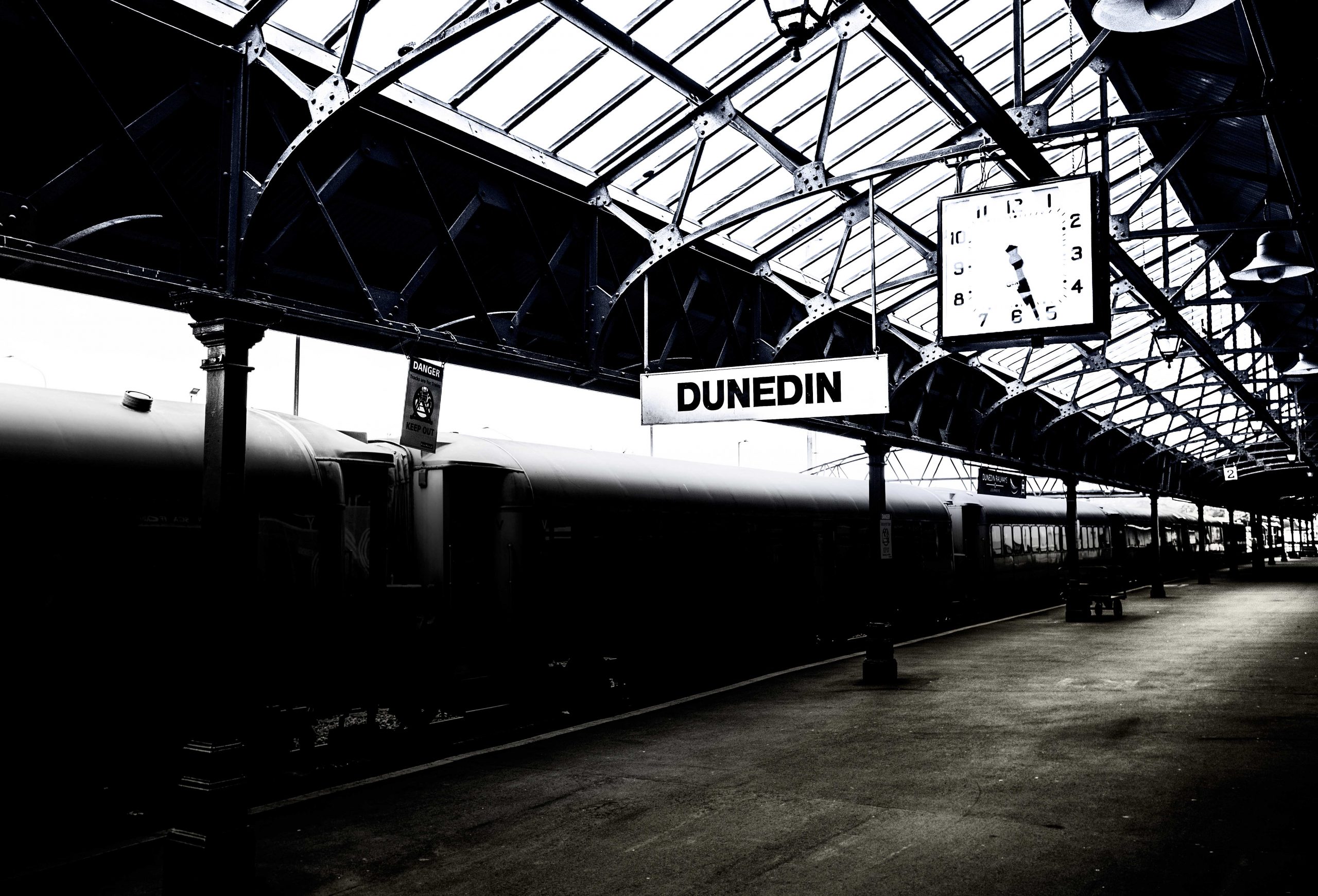 Dunedin Railway Station - ... from a Small City