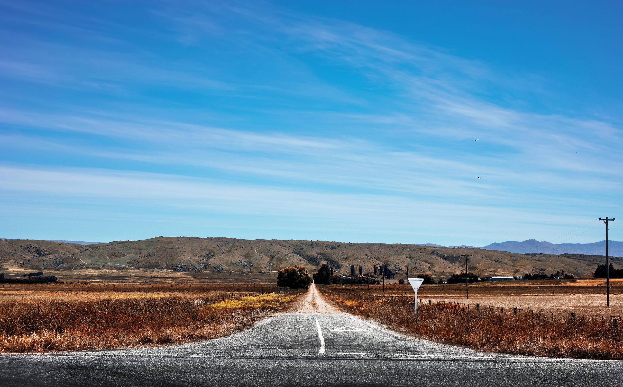 McNally Road In The Ida Valley - ... from a Small City